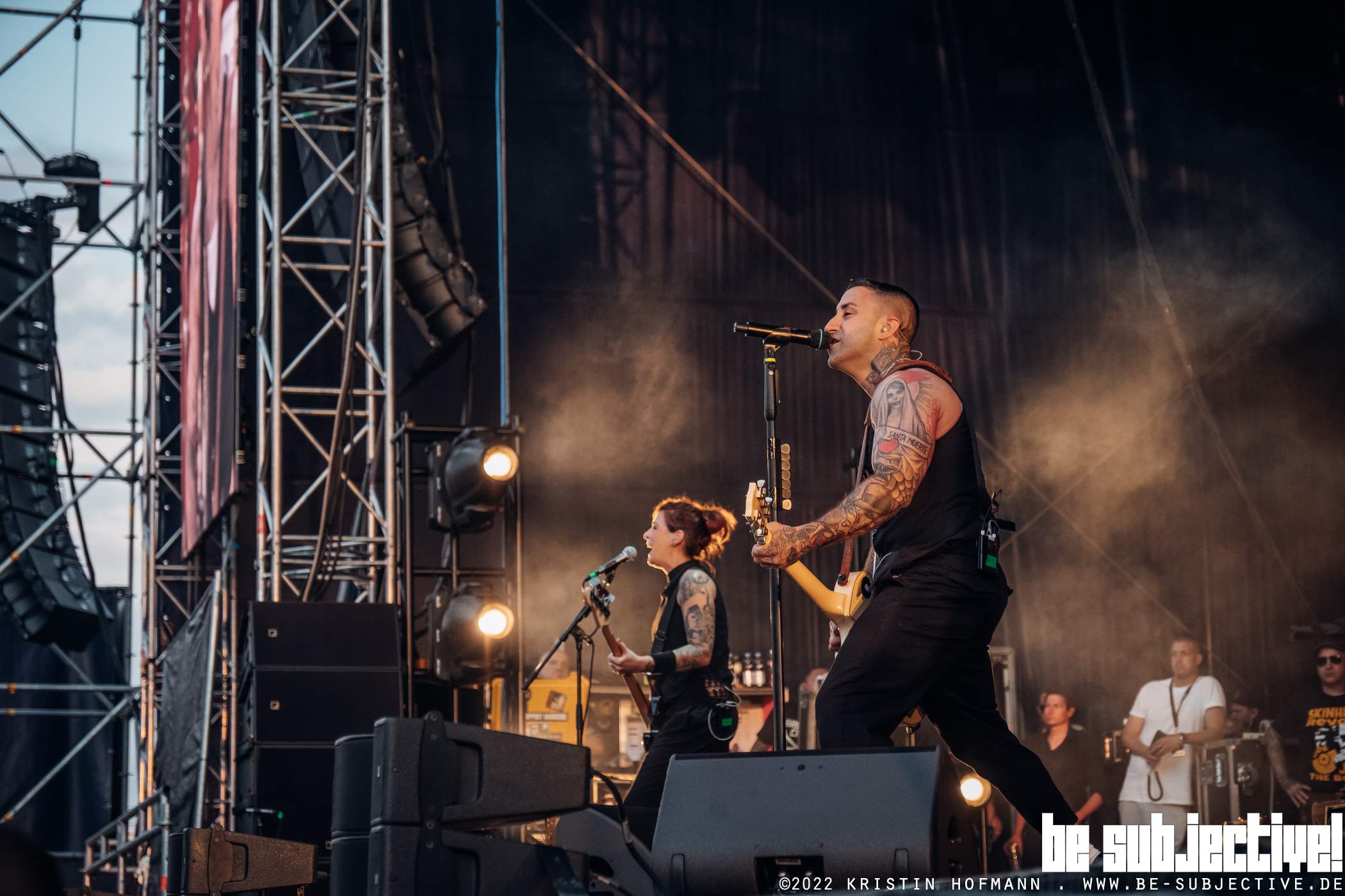 Review: Biersause und glückliche Gesichter – Die Broilers grillen das ...