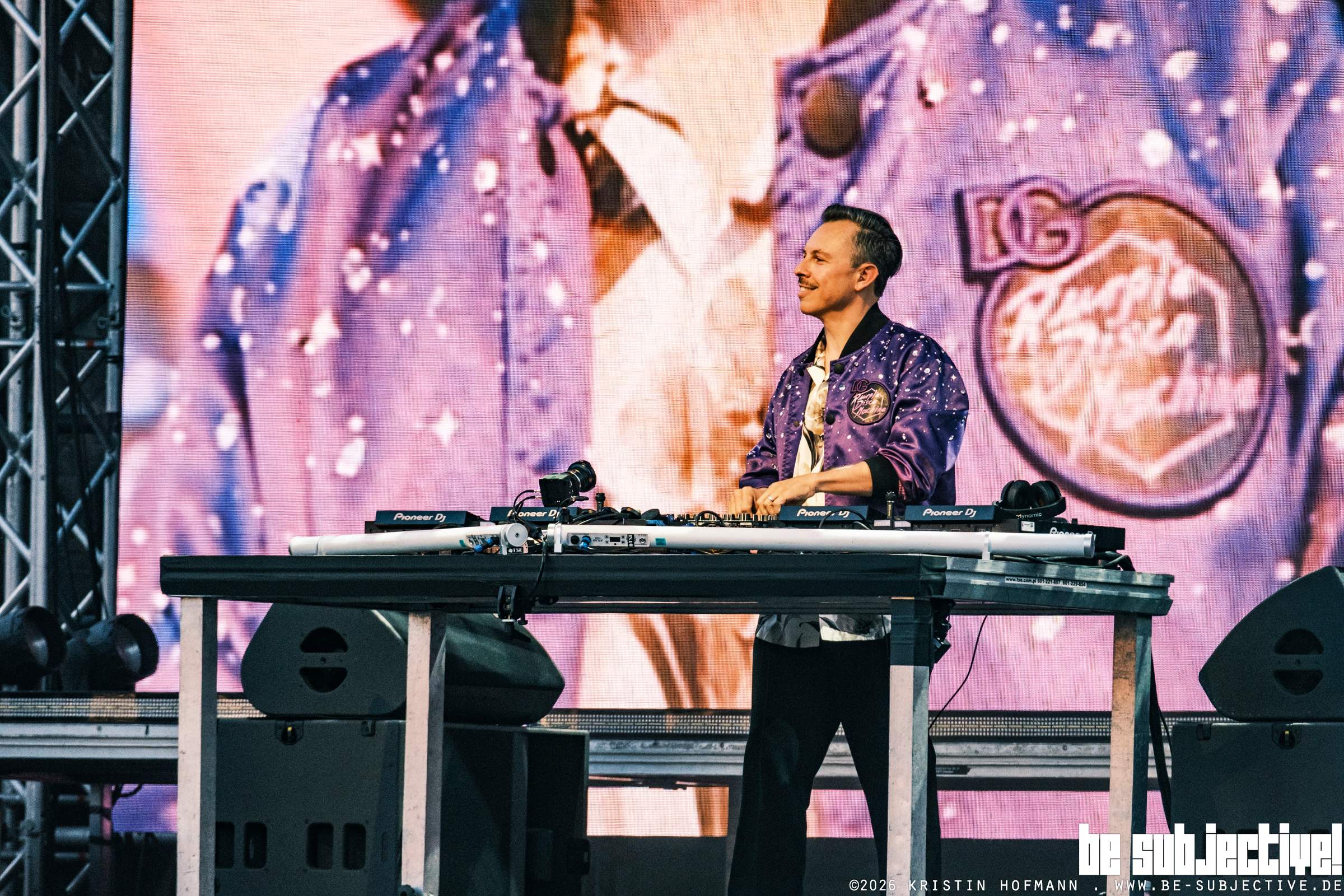Purple Disco Machine (Foto: Kristin Hofmann bs! 2026) | be subjective!